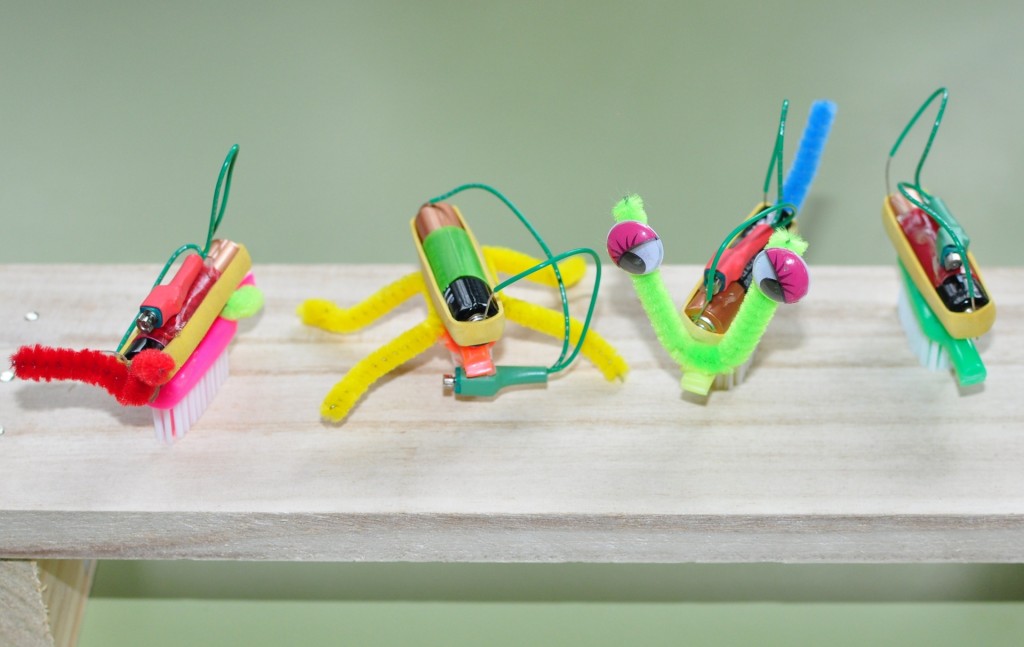 Brushbot Kit 5 Pack – Easybotics LLC